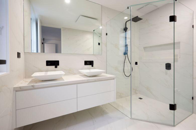 The great spray: 3 do’s for the ultimate shower remodel - GK360